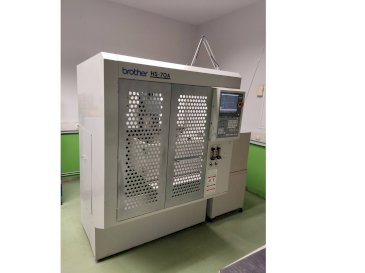 Brother HS-70A Erosion machine