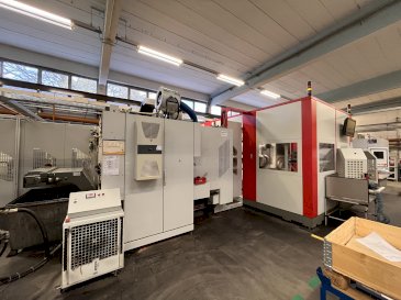 HERMLE C 40 U Vertical Machining center