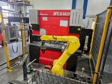 Amada HFE5020 3i + Robot Bending machine