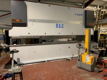 LVD PPEB 220/6100 Bending Machine