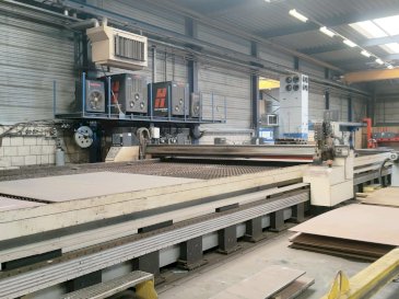 Stako + 2 x HPR 400 xd 2016 signum Plasma Cutting machine