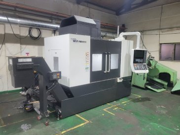 Centro de mecanizado vertical Hyundai Wia F500 PLUS