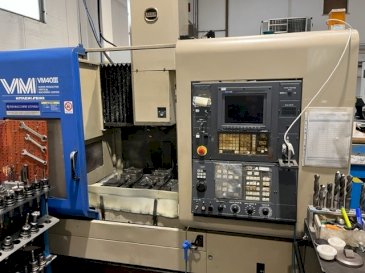 HITACHI SEIKI VM40 Milling machine
