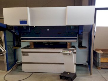 TRUMPF V500 Bending machine
