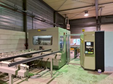 Emmegi Quadra CNC machining center for aluminum
