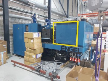 Used ENGEL ES 330/80 HL - Injection Moulding Machine