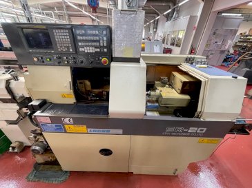 Star SR-20 sliding headstock lathe