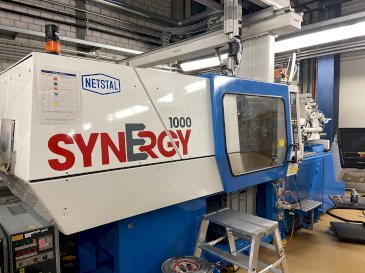 Netstal Synergy 1000-230 Enjeksiyon Makinesi