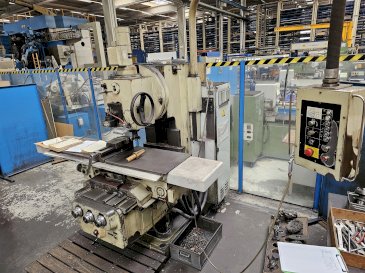 VEB FSS 400/E Milling machine