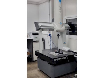 Dea Global 070505 Measuring machine