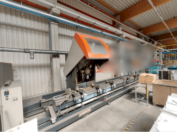 Kullanılmış Elumatec SBZ 130 - Satılık Dikey İşleme Merkezi