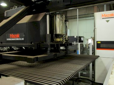 Machine de découpe laser Mazak Space Gear 510 MKII 4kW