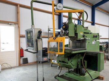 SHW UF 21 Milling Machine