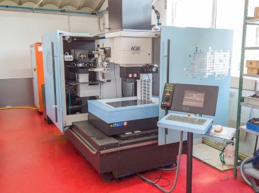 AGIE AGIETRON INNOVATION 2 Machine à érosion