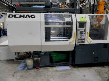 Used Injection moulding machine DEMAG D125-320h/120v (2001) for sale ...