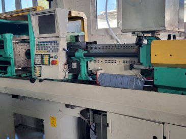 Allrounder 270S 350-150 Injection Moulding Machine