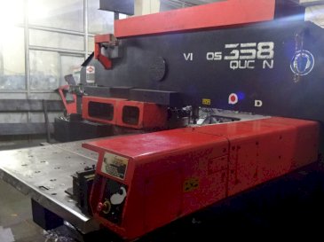 Punzonadora de torreta AMADA Vipros 358Q
