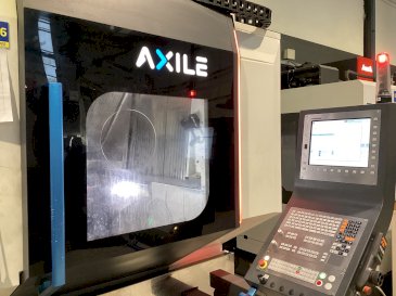 Used AXILE G6 | Vertical Machining Center
