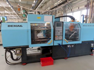 Demag Ergotech 80-200 System Injection moulding machine