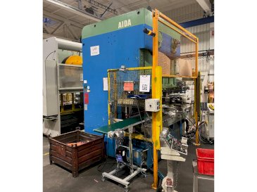 AIDA NC2-1600 (2) Stamping Machine