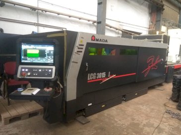 AMADA LCG3015AJ Laser Cutting Machine