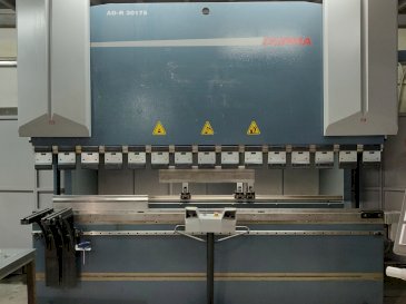 Durma AD-R 30175 Bending Machine