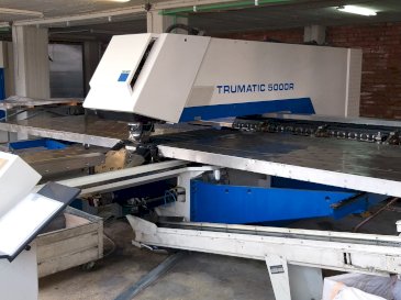 Punzonatrice Trumpf Trumatic 5000 R usata
